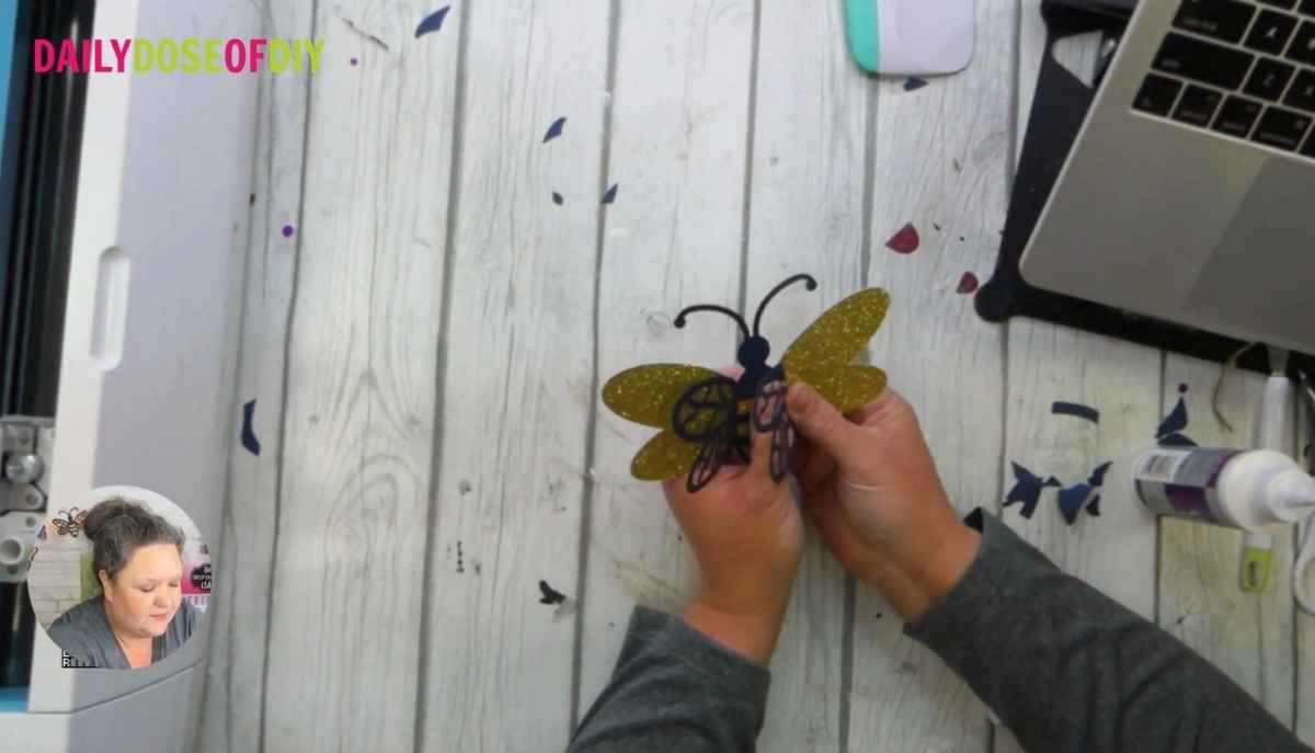 Easy 3D Paper Bee Craft and SVG File - Daily Dose of DIY