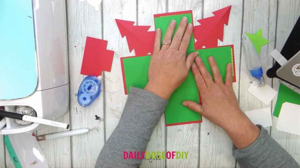 Exploding-box_add-2nd-layer - Daily Dose of DIY