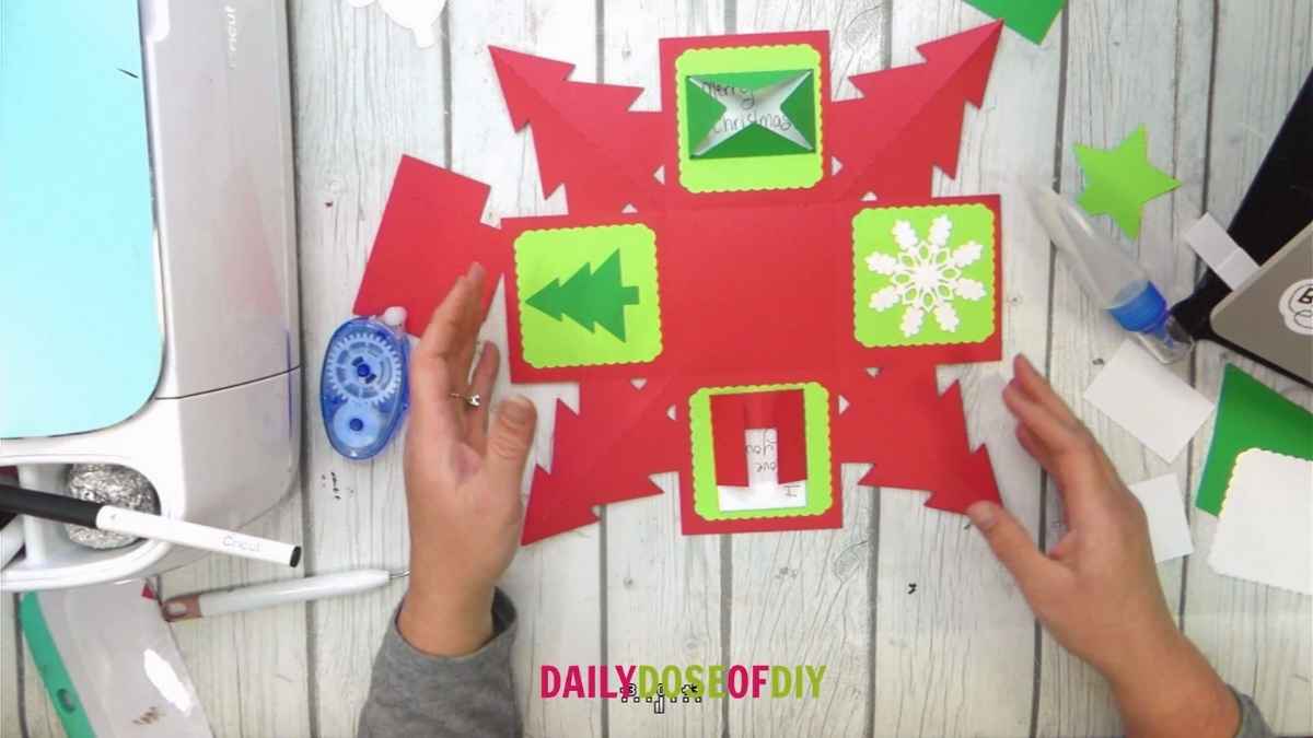 Amazing Exploding Christmas Gift Box Diy Daily Dose Of Diy
