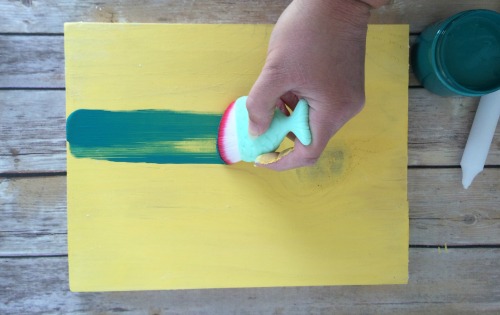 How To Chippy Paint Without Sanding - Daily Dose of DIY