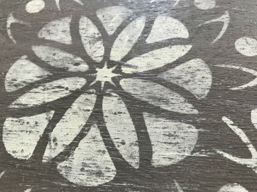 How To Chippy Paint Without Sanding - Daily Dose of DIY