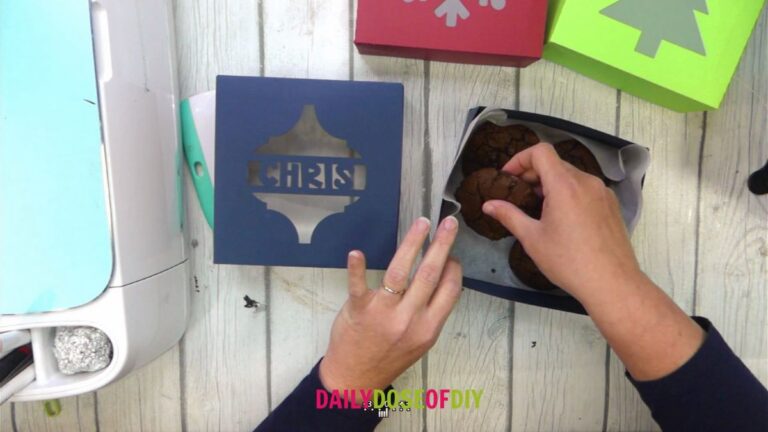 DIY Christmas Gift Boxes That Everyone Will Love - Daily Dose of DIY