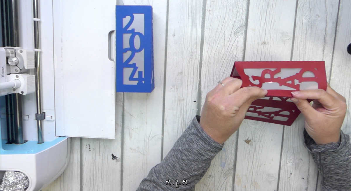 grad Lantern 2024 - Daily Dose of DIY