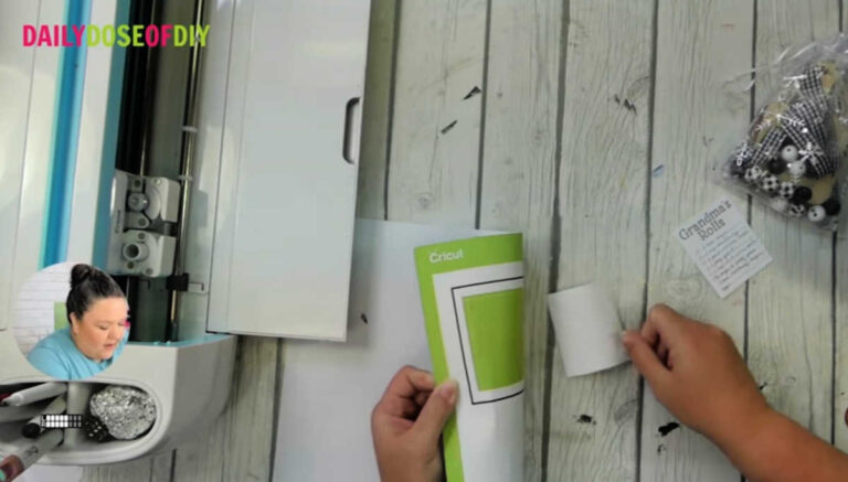 Mini Cutting Board Recipes with Cricut Print Then Cut - Daily Dose of DIY