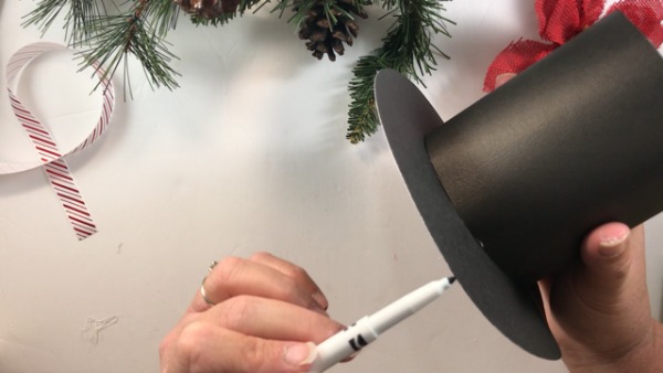 How To Make a Snowman Hat Free Template - Daily Dose of DIY