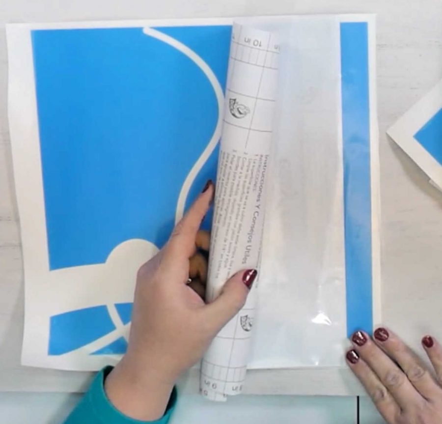 How To Use Transfer Tape with Vinyl Easy Method - Daily Dose of DIY